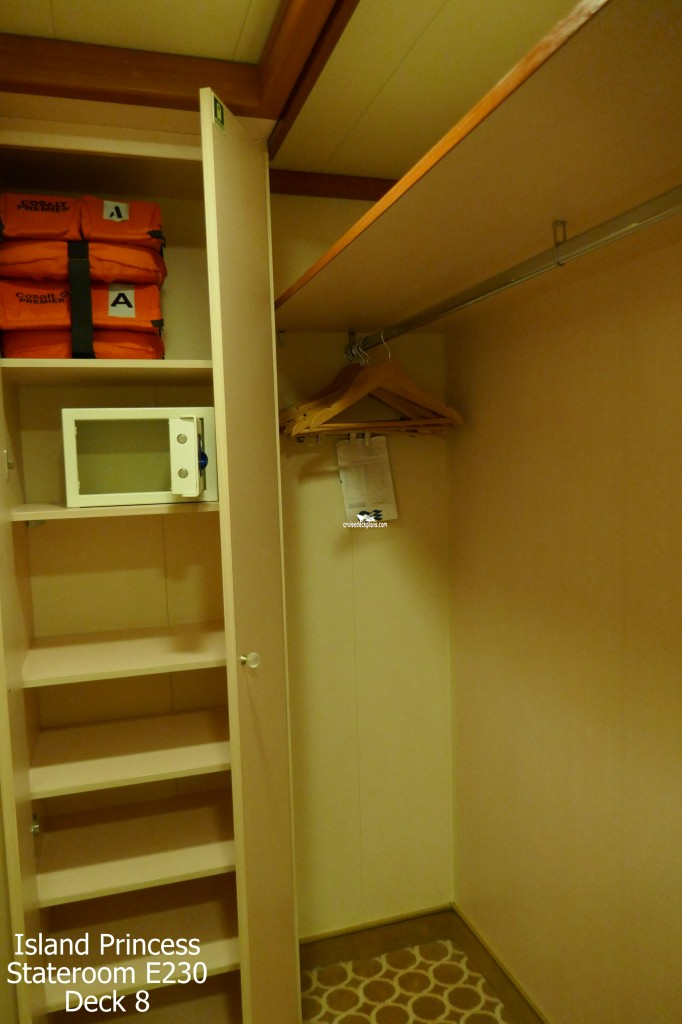 Island Princess Cabin E230