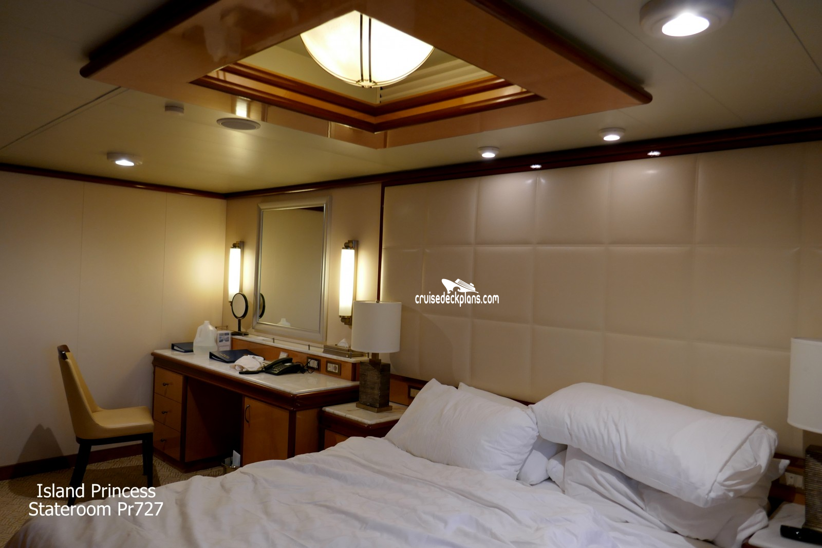 Island Princess Cabin PR727