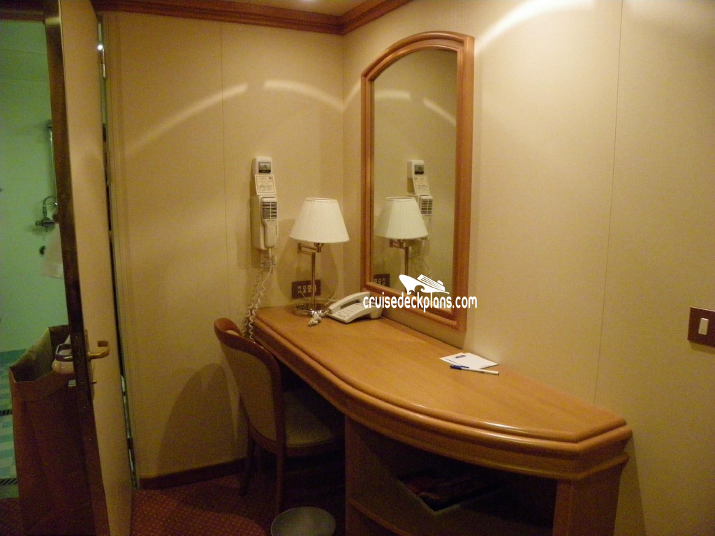 Diamond Princess Cabin E310