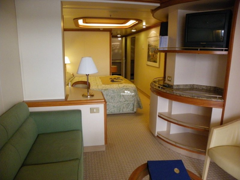 Stateroom E722 Diamond Princess