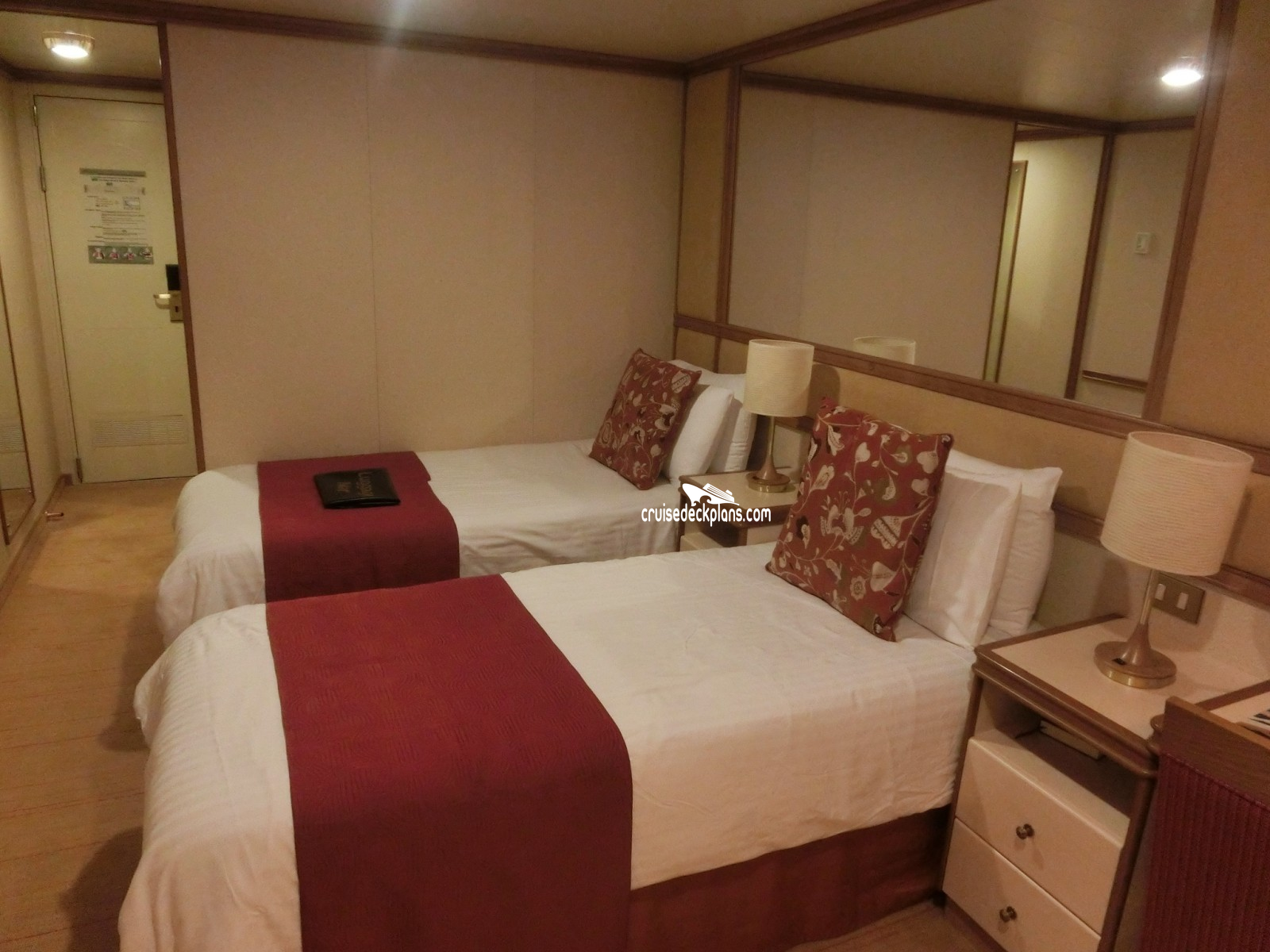 Azura Cabin E308