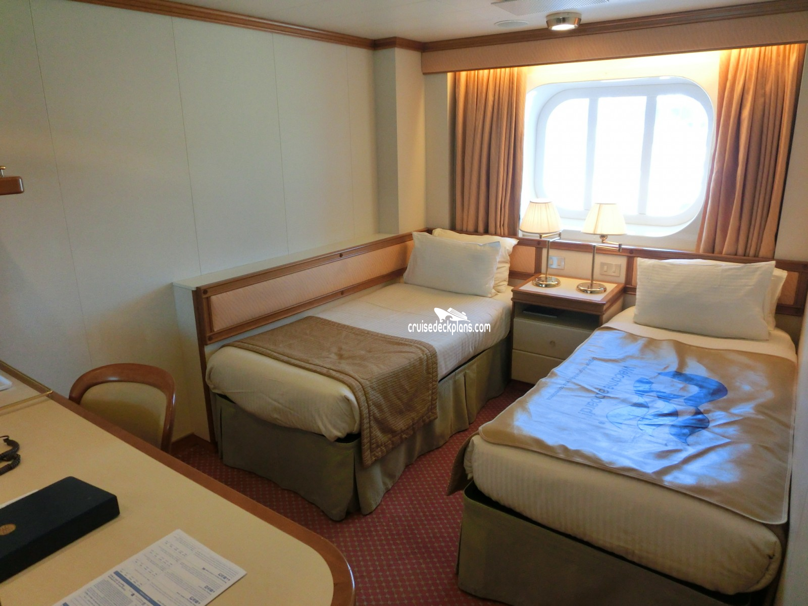 Grand Princess Cabin P206
