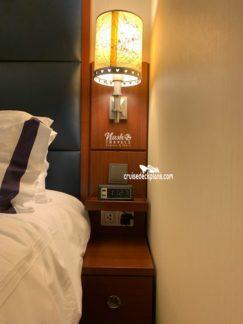 Disney Dream Cabin 9638