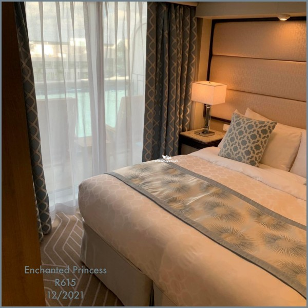 Stateroom R615 Enchanted Princess