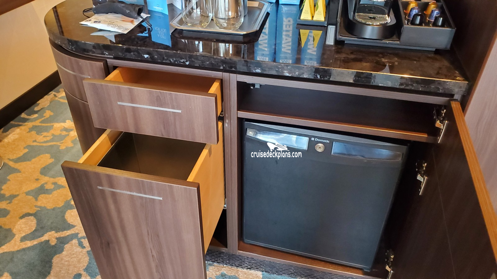 Norwegian Joy Cabin 15866