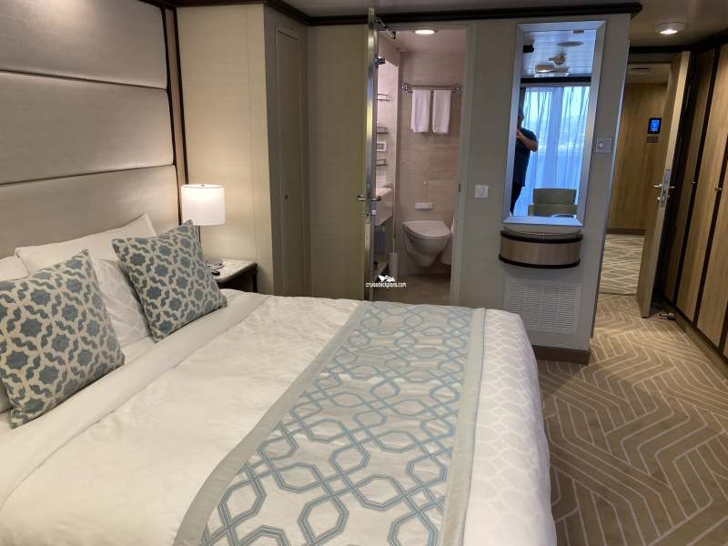 Stateroom M105 Discovery Princess