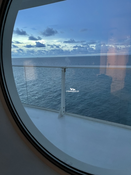 Stateroom 11534 Allure of the Seas