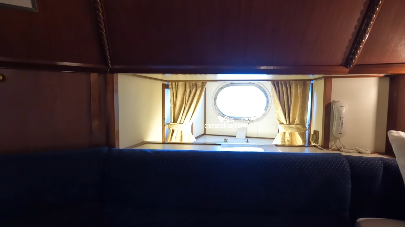 Star Clipper Owners Cabin Details and Pictures