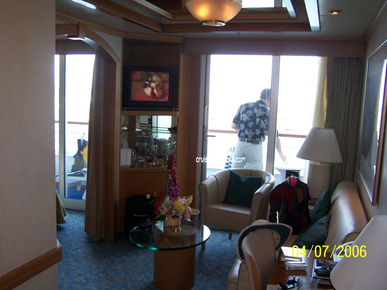 Sun Princess II Mini-Suite Details and Pictures