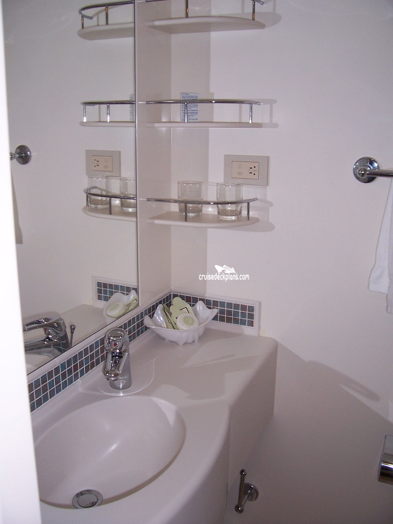 Crown Princess Cabin L312