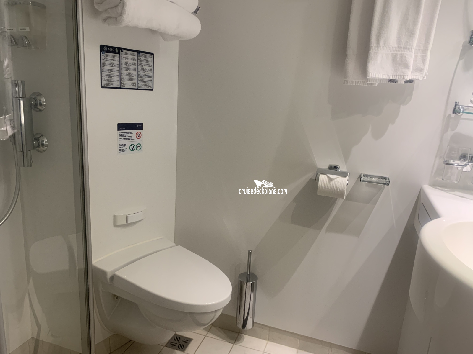 MSC Divina Cabin 15015