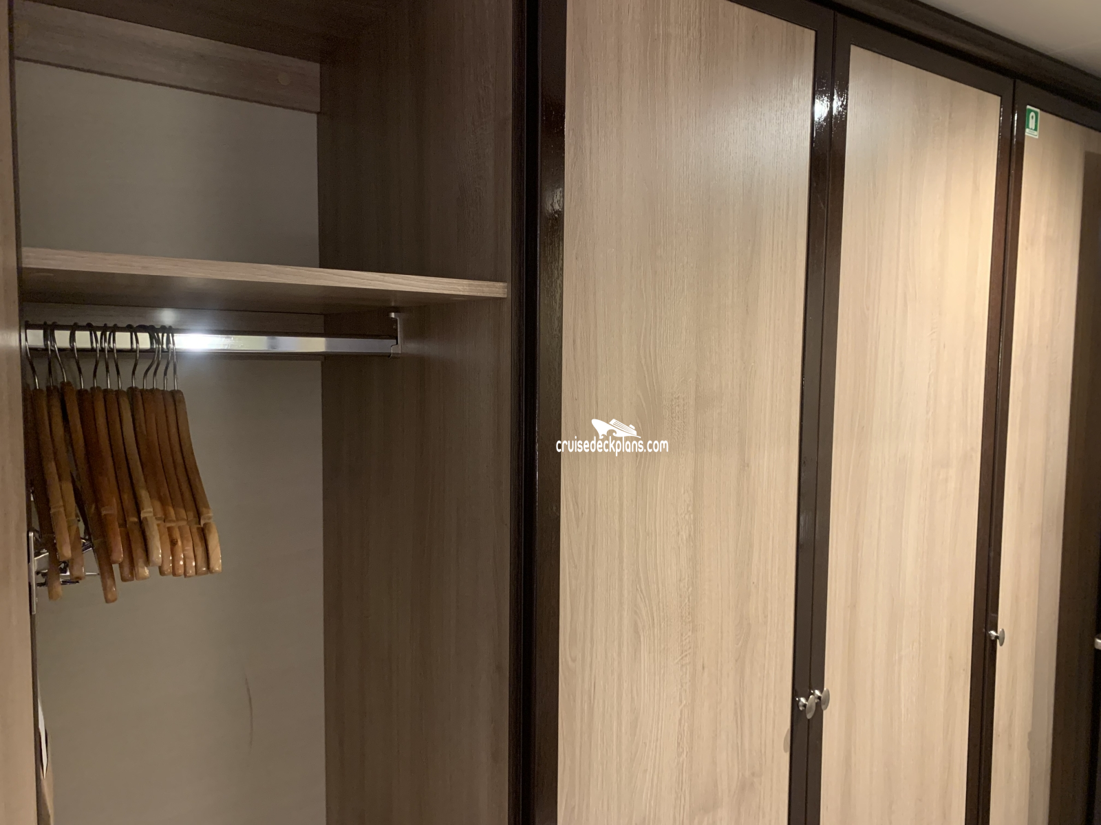 Sky Princess Cabin L106