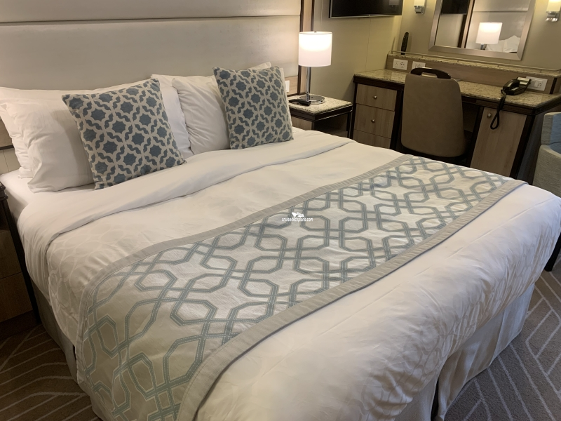 Cabin L106 Sky Princess Stateroom