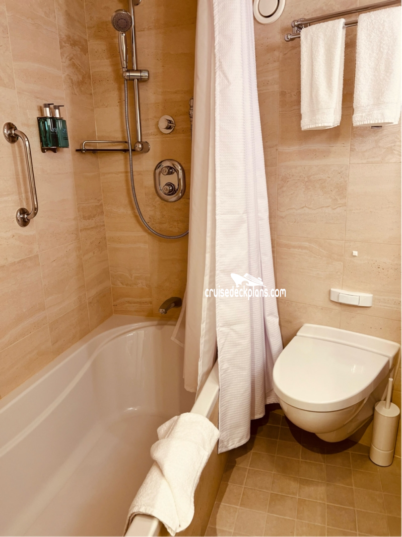 Discovery Princess Cabin L222