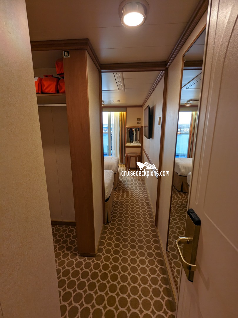 Ruby Princess Cabin A702