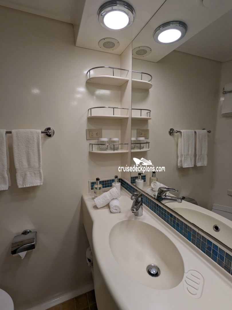 Ruby Princess Cabin A704