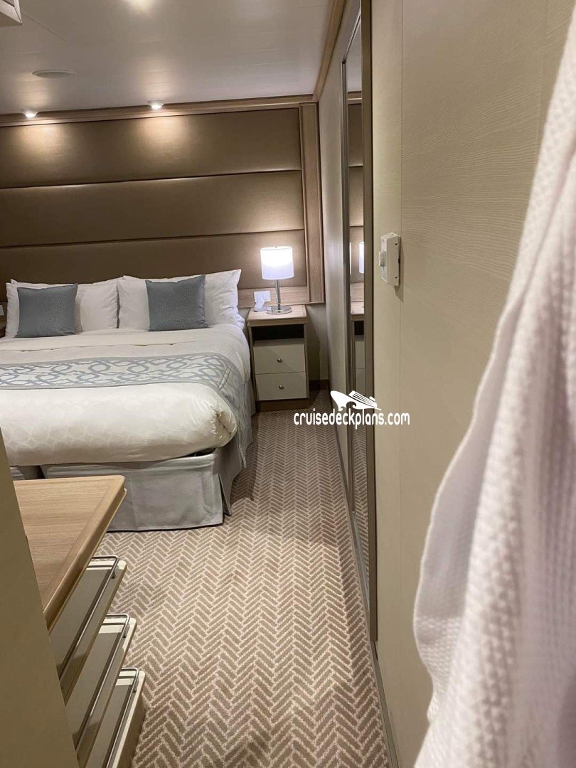 Sky Princess Cabin L207