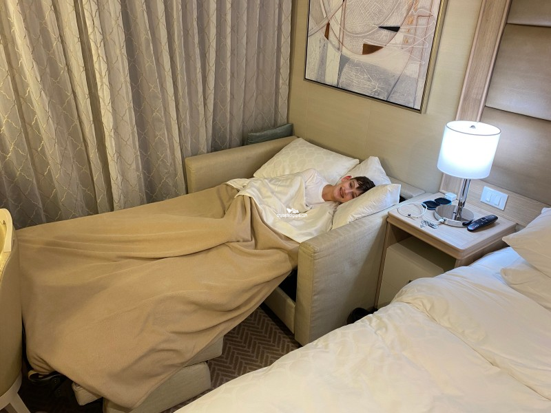 Stateroom L101 Discovery Princess