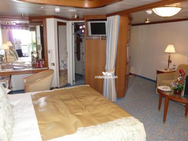 Emerald Princess Cabin E732