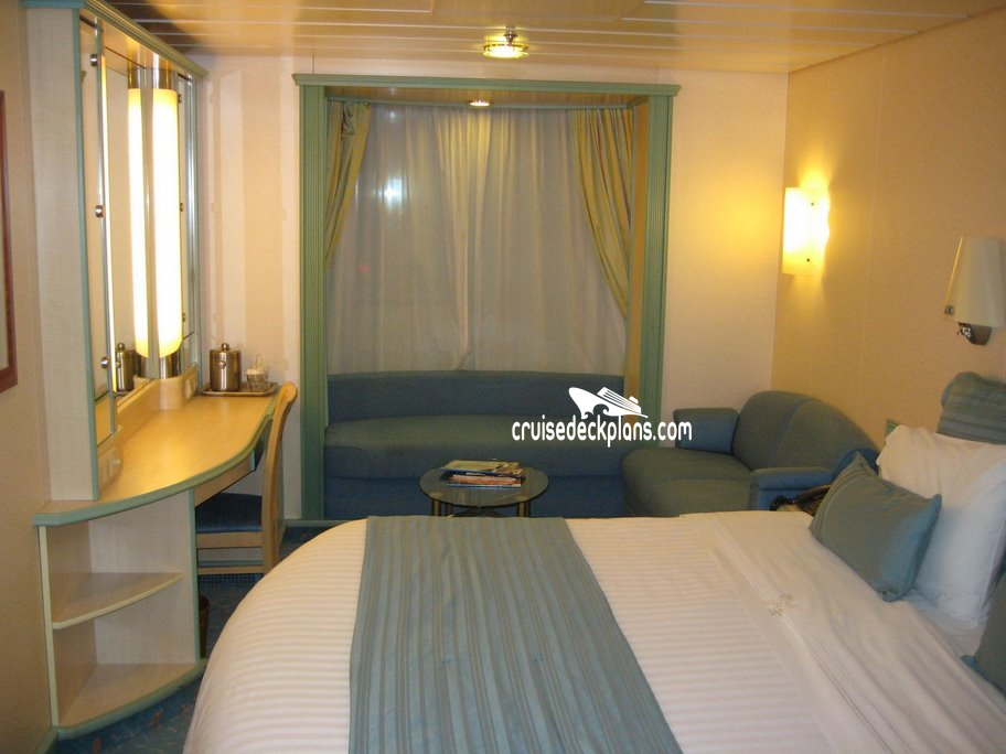 Voyager of the Seas Promenade View Interior Stateroom Cabins