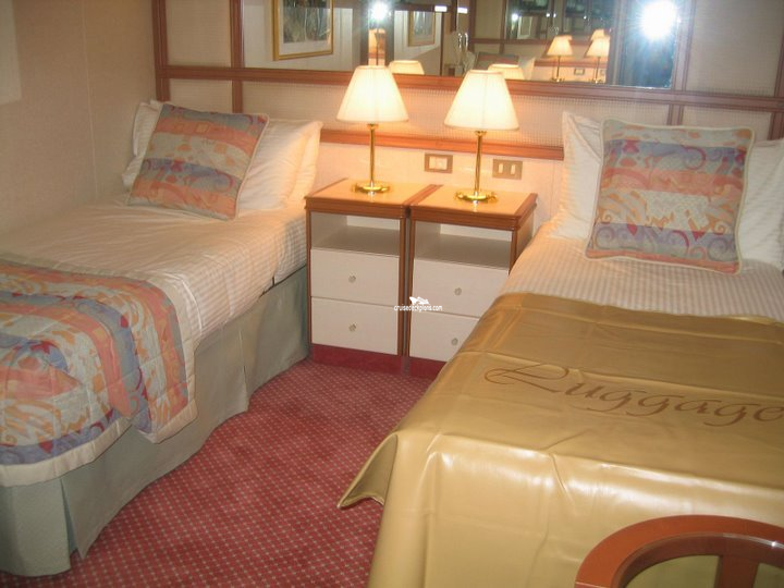 Stateroom C424 Ruby Princess