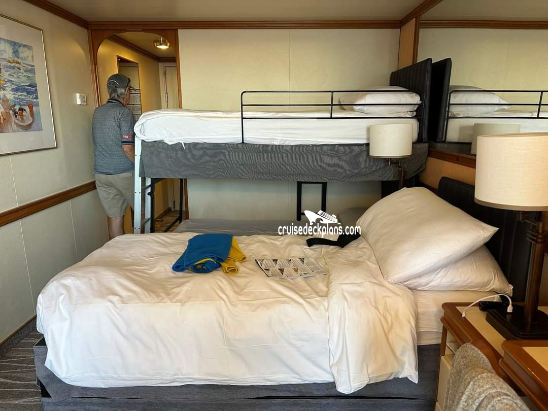 Pacific Encounter Cabin 11745