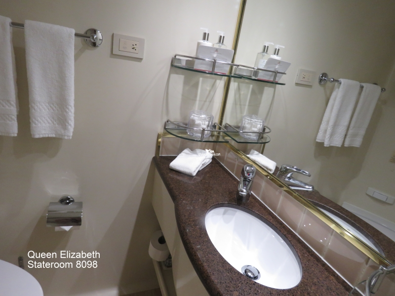 Stateroom 8098 Queen Elizabeth