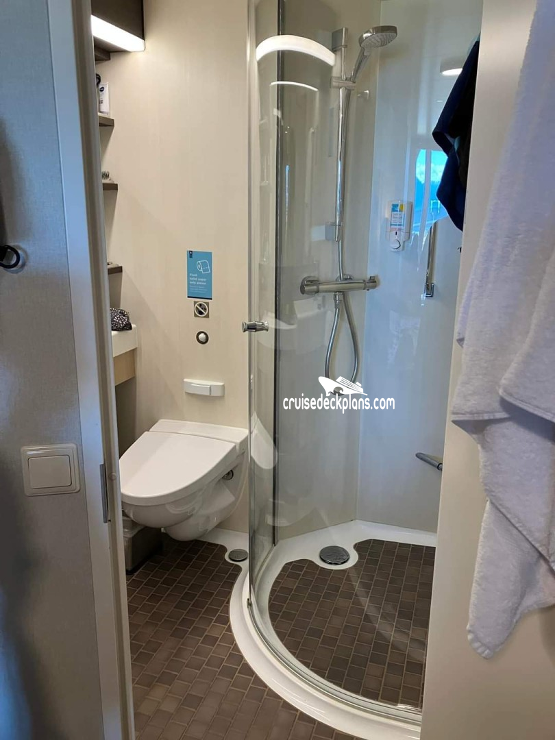 Ovation of the Seas Cabin 6668