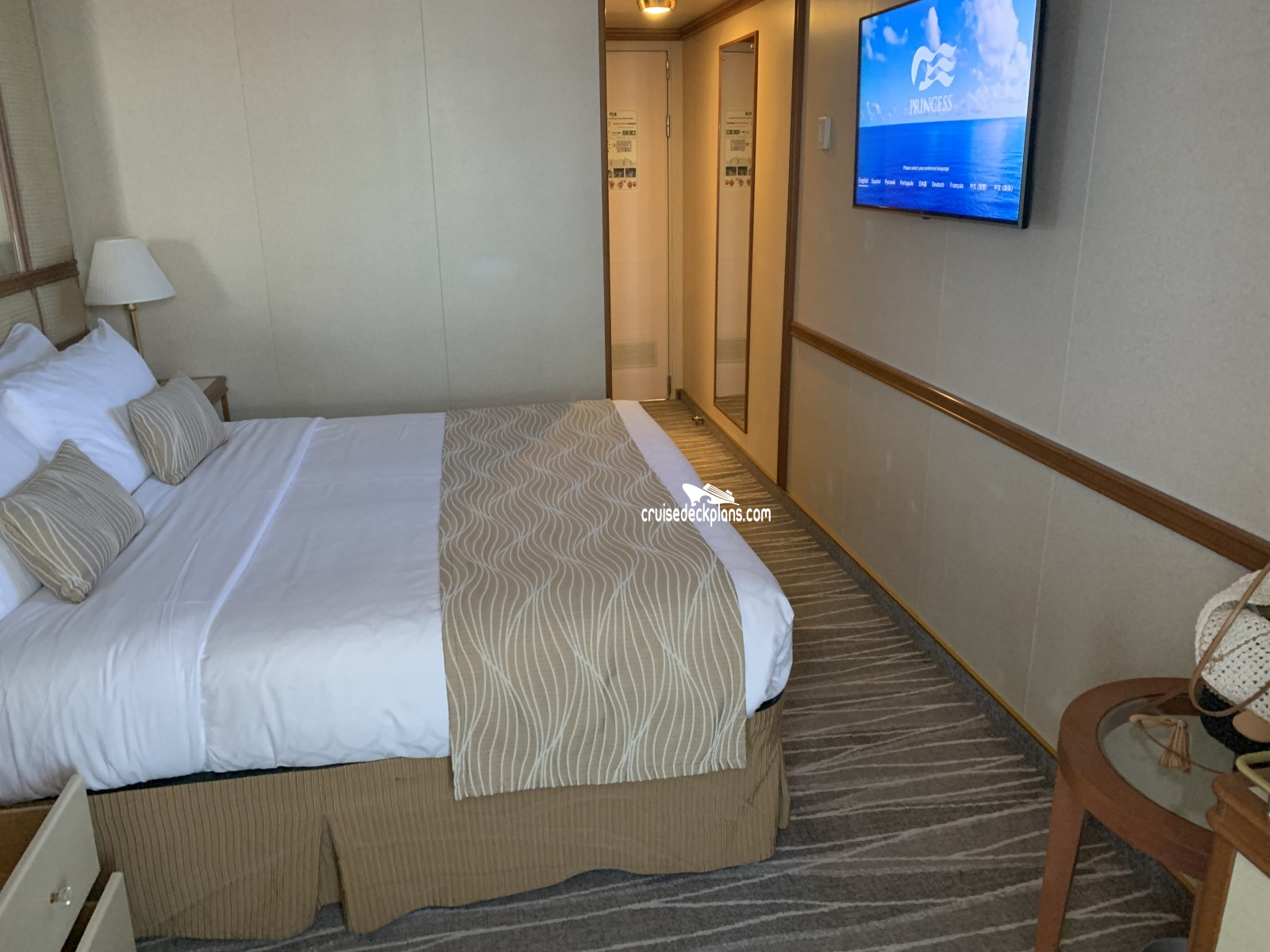Emerald Princess Cabin B719