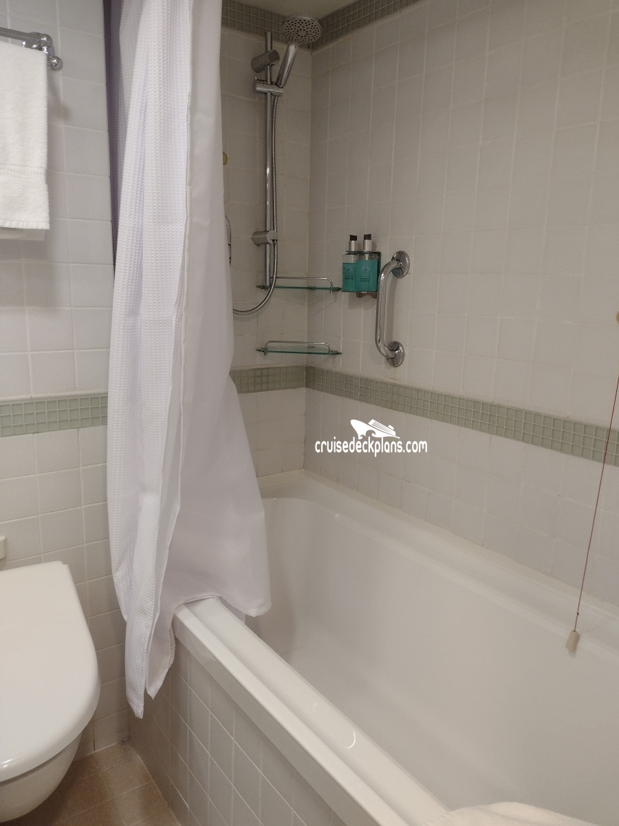 Diamond Princess Mini-Suite Details and Pictures