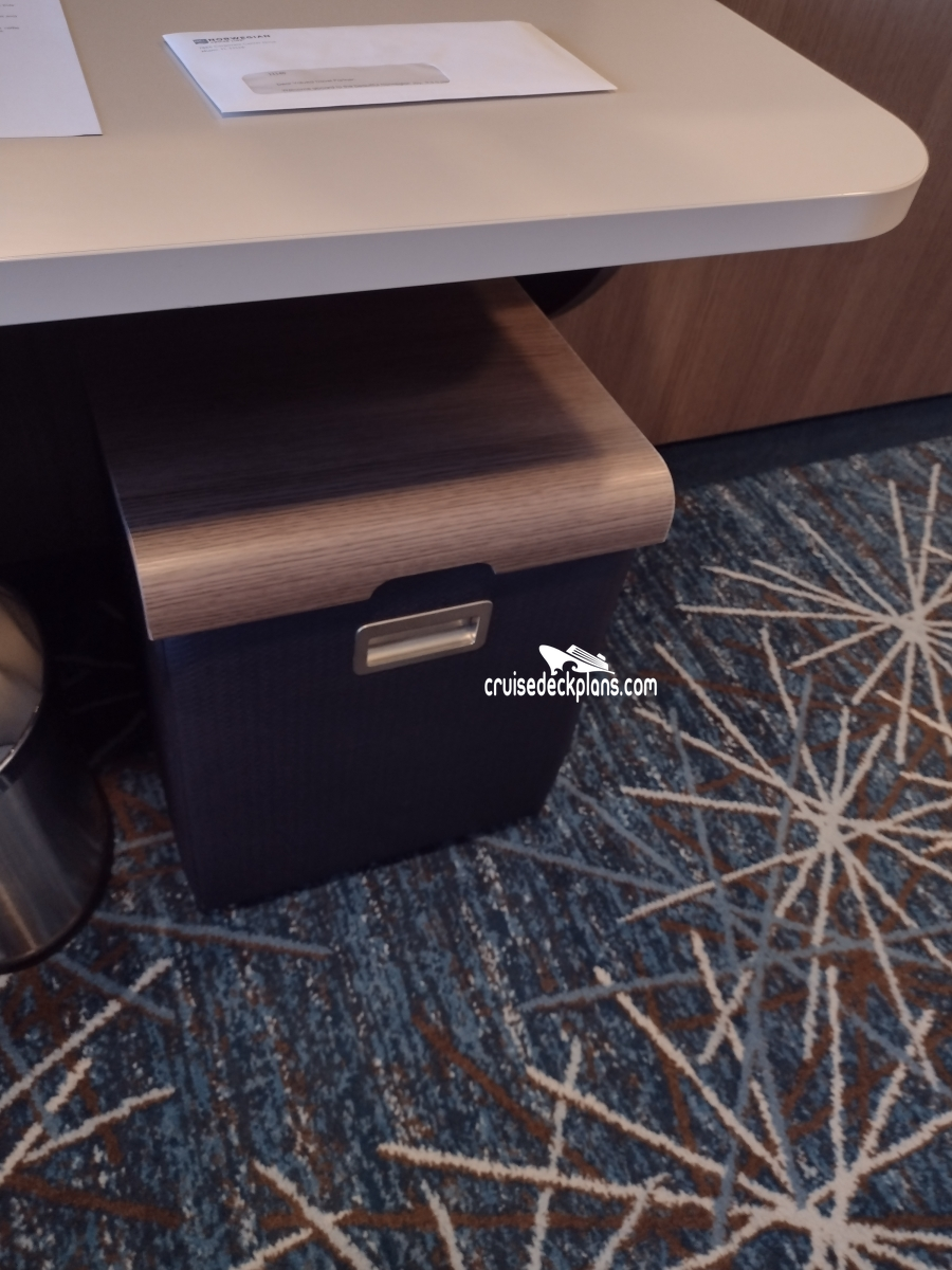 Norwegian Joy Cabin 11140