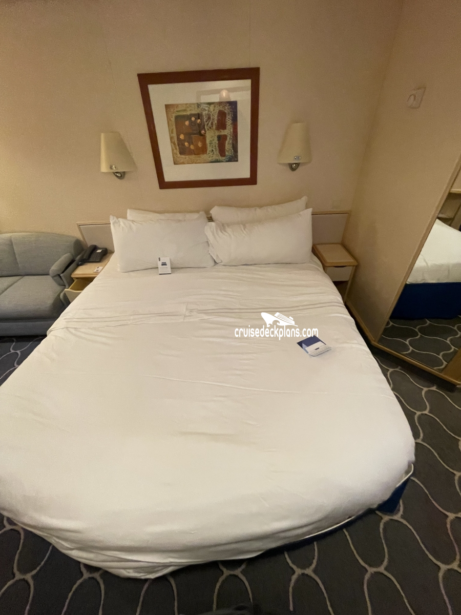 Adventure of the Seas Promenade View Interior Details and Pictures