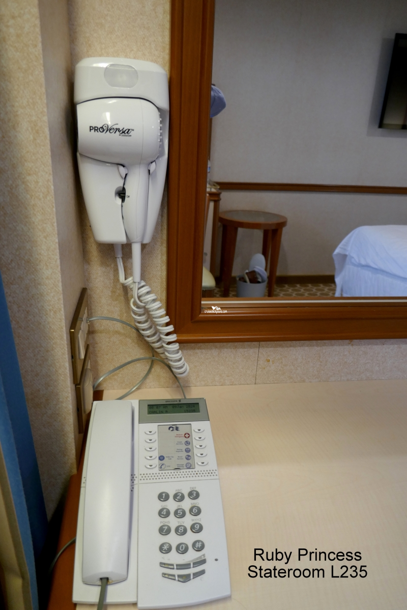 Ruby Princess Cabin L235
