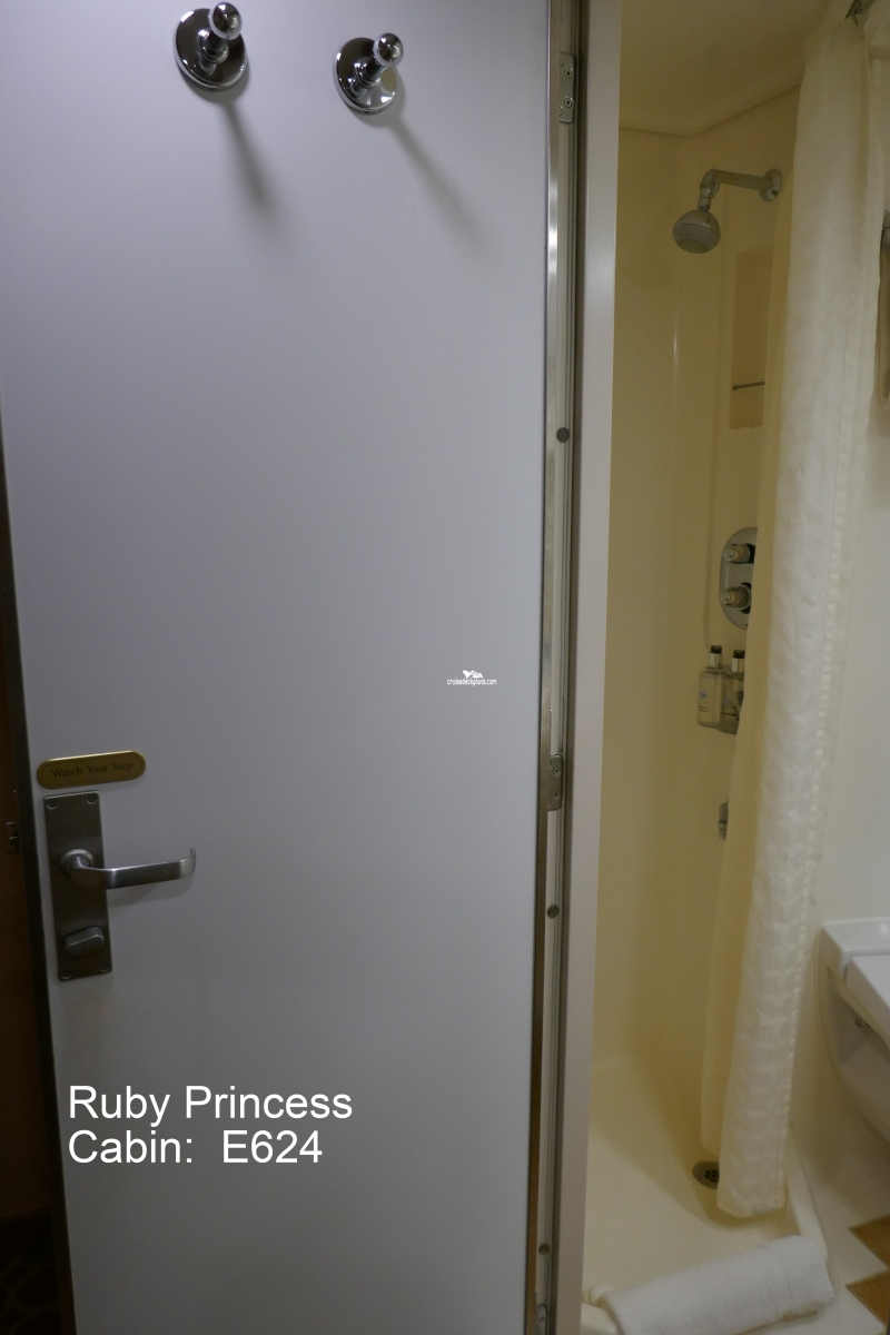 Ruby Princess Oceanview Details and Pictures