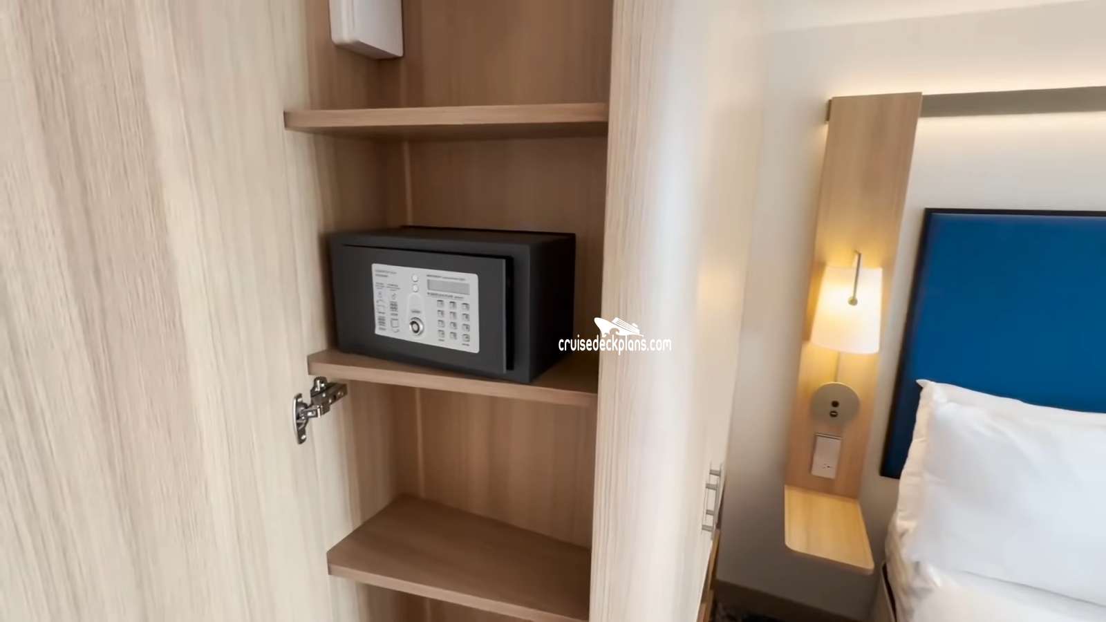 Icon of the Seas Infinite Family Balcony Details and Pictures