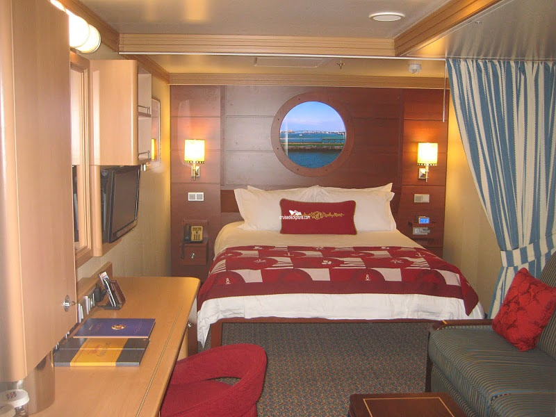Disney Dream Cabin 9047
