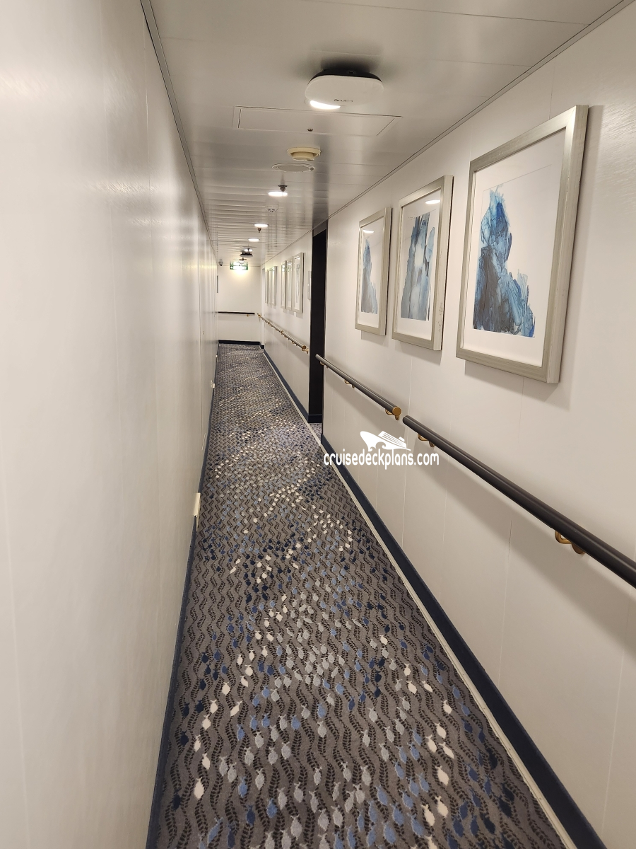 Norwegian Spirit Interior Details and Pictures