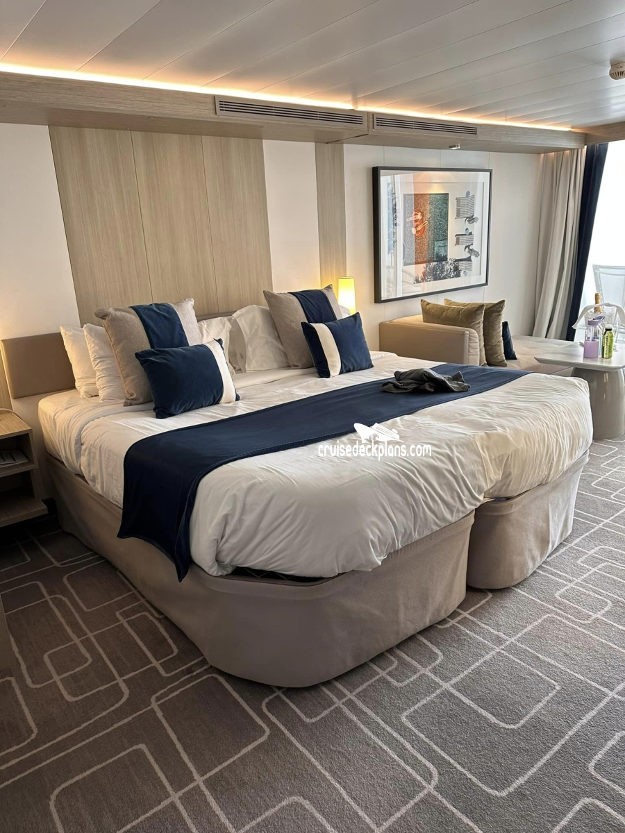 Celebrity Apex Cabin 12162
