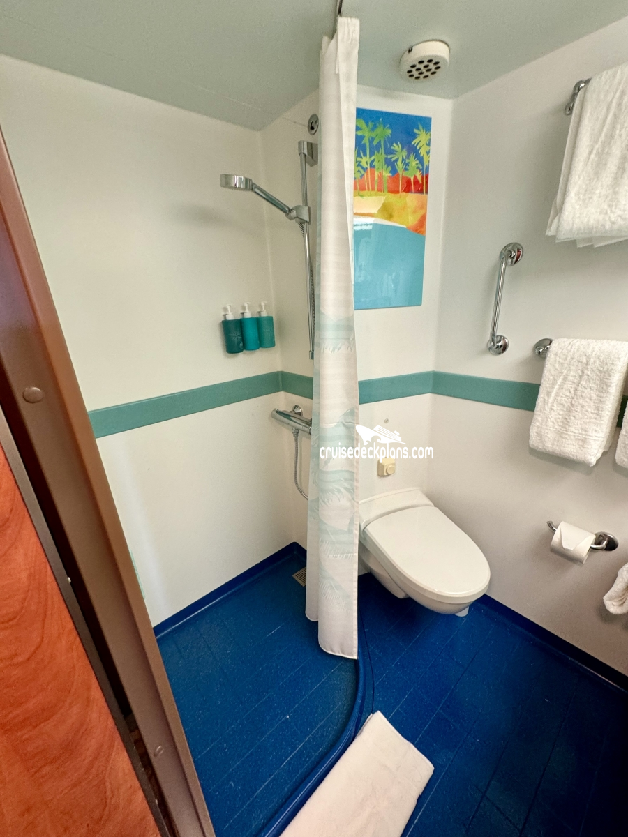 MAS Islander Cabin 8138