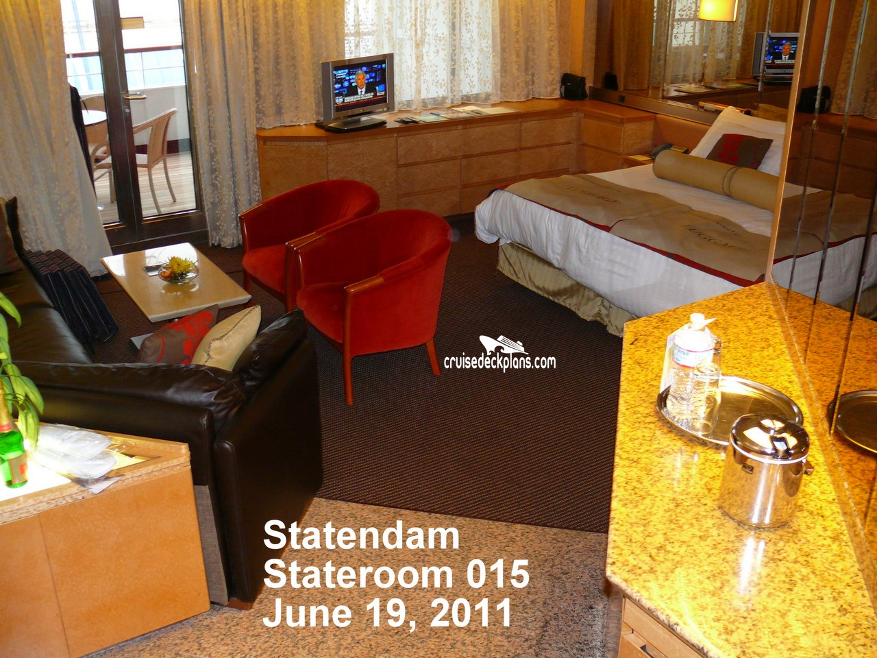 Statendam Neptune Suite Details and Pictures