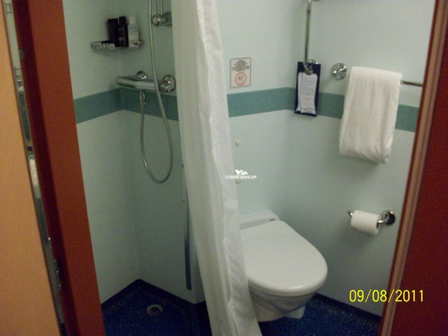 Carnival Dream Cabin 2376