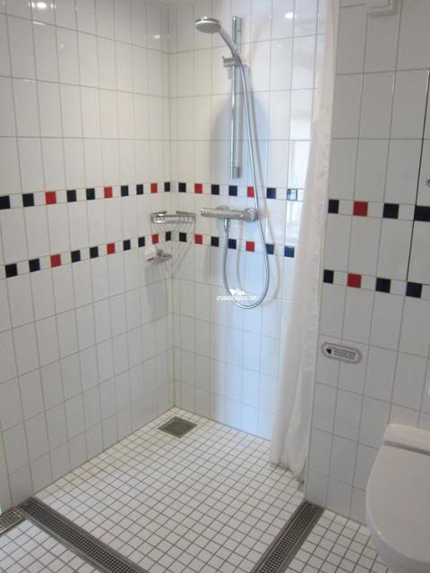 Disney Dream Cabin 8682