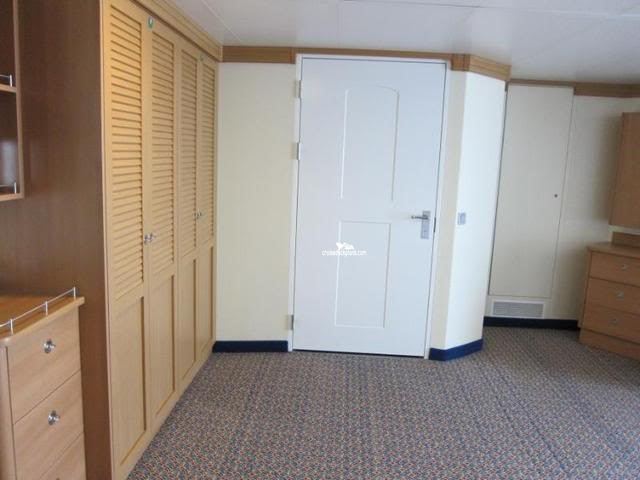 Disney Dream Cabin 8682