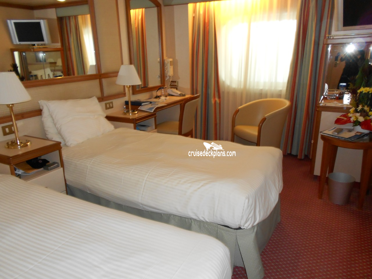 Emerald Princess Cabin E706