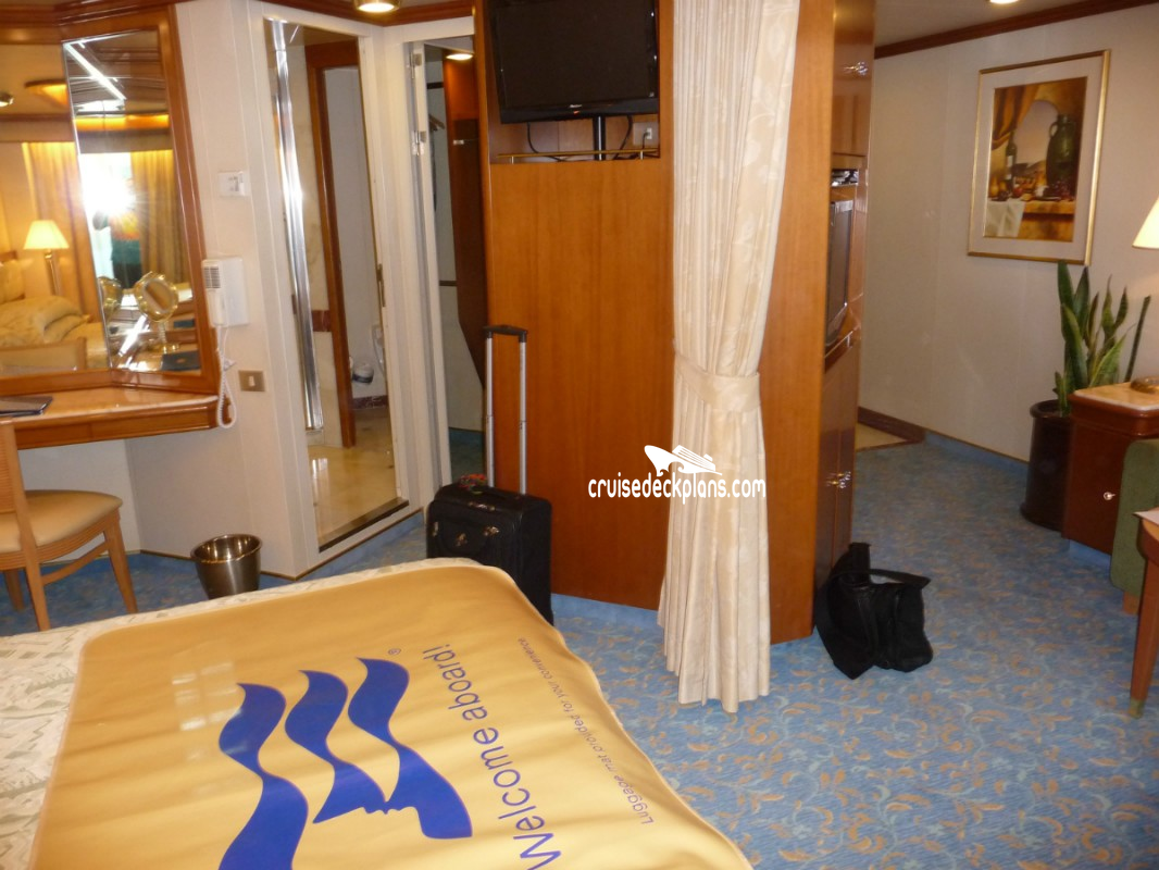 Caribbean Princess Cabin D736