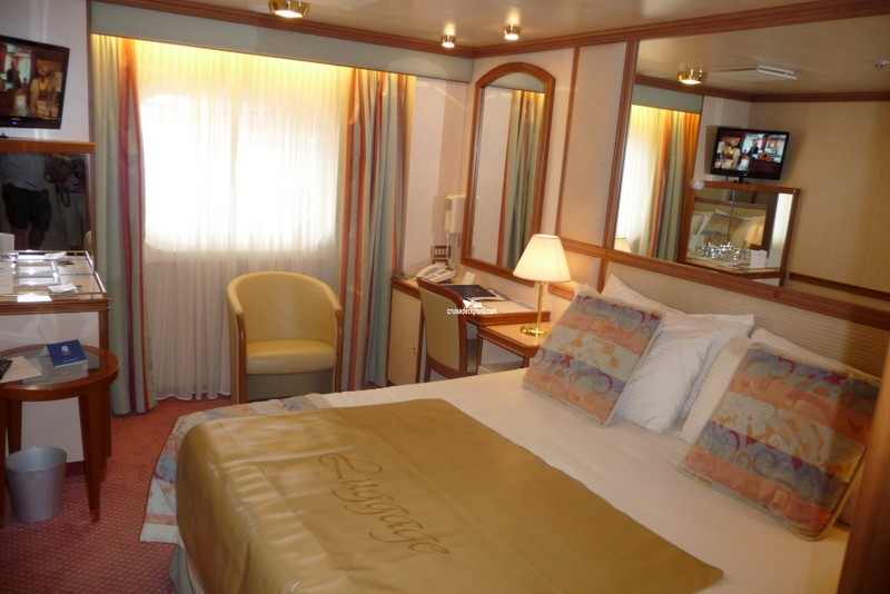 Ruby Princess Cabin E306