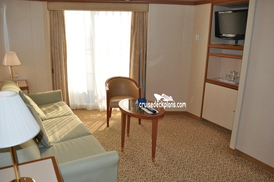 Emerald Princess Cabin L106