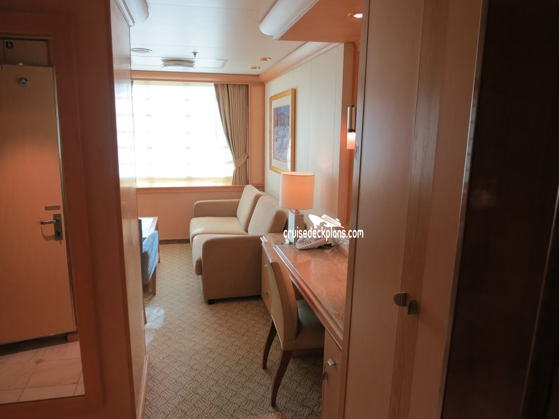 Golden Princess Cabin F301
