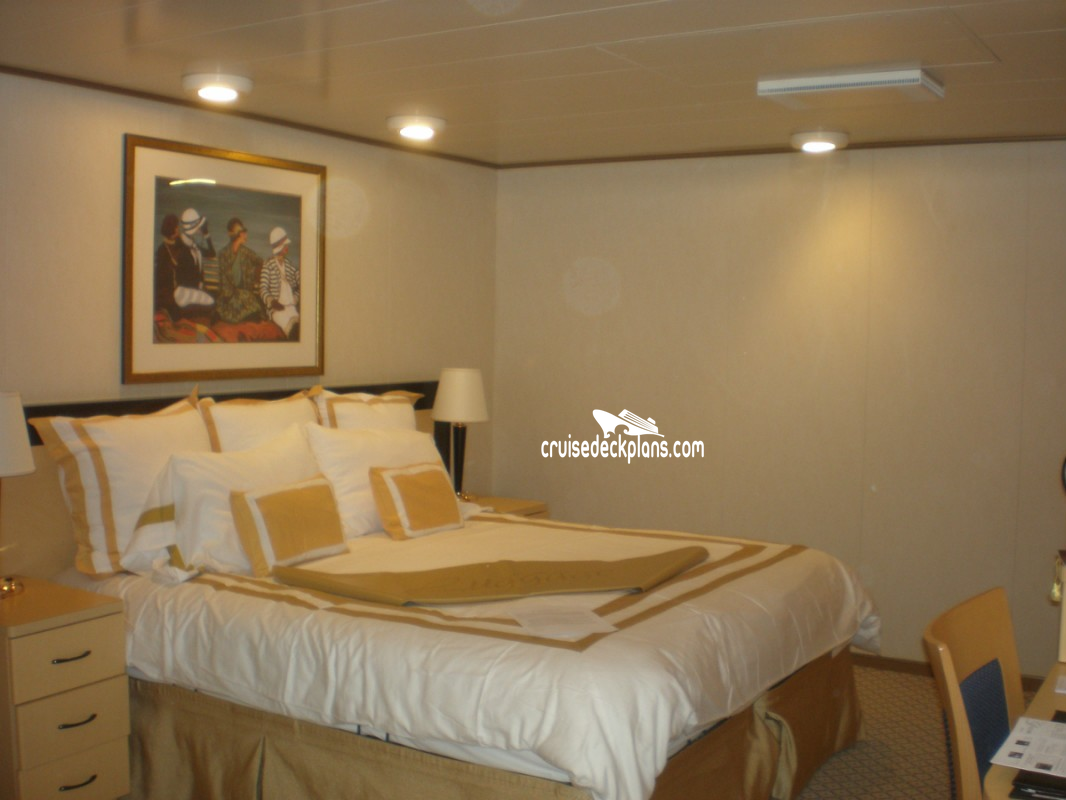 Queen Elizabeth Cabin 8037