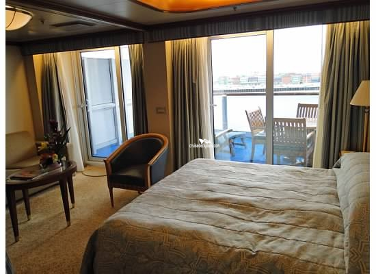 Golden Princess Cabin D736